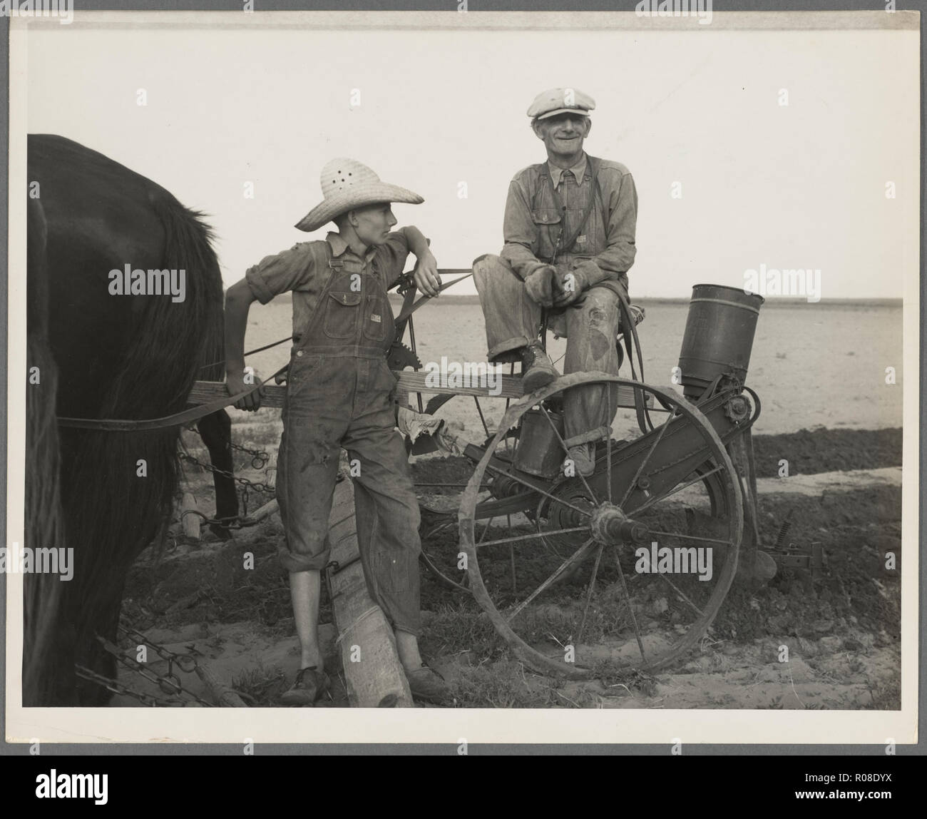 Chicago 1930s Poverty High Resolution Stock Photography and Images - Alamy