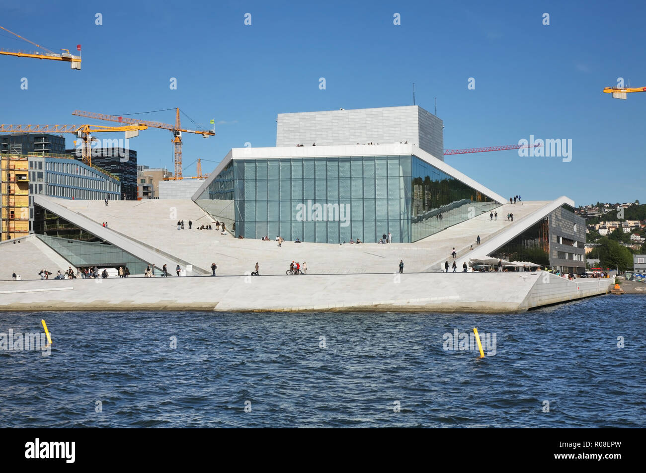 Glass facade oslo opera house hi-res stock photography and images - Alamy