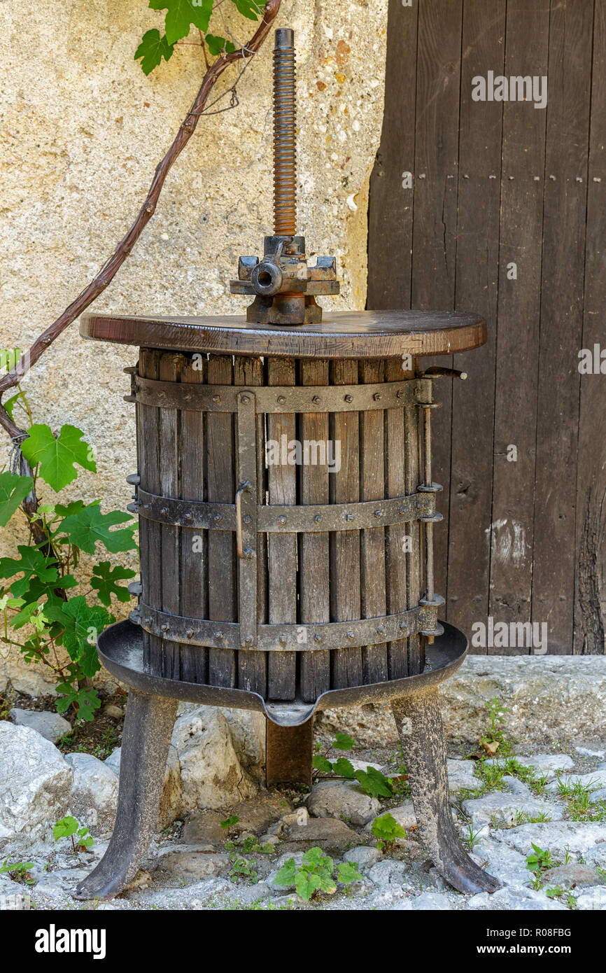 Ancient wine press hi-res stock photography and images - Alamy