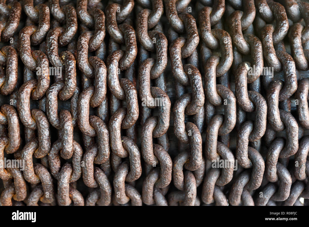 Old rusty chain Stock Photo - Alamy