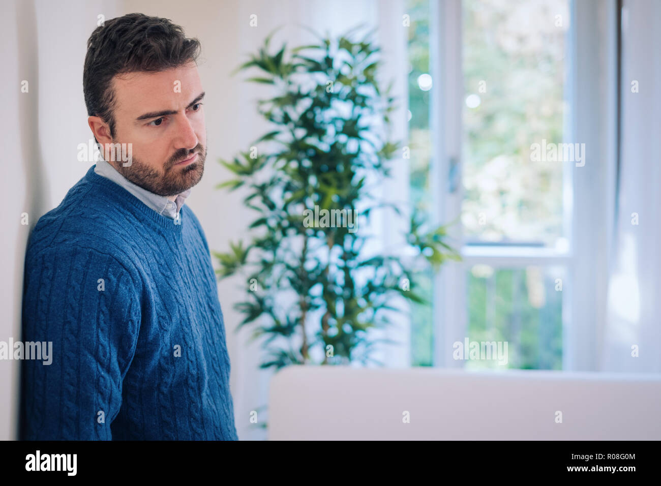 Man alone hi-res stock photography and images - Alamy