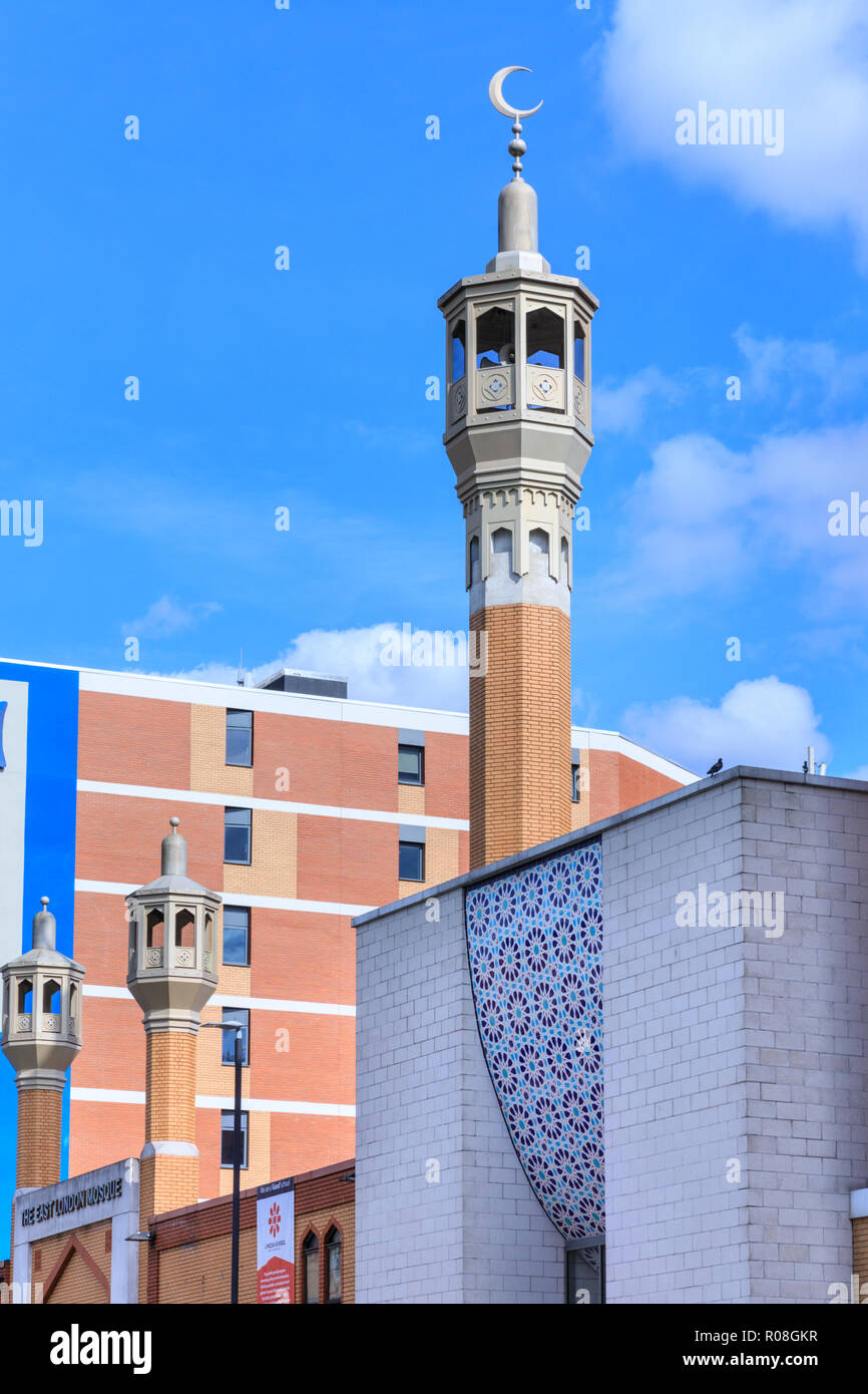East London Mosque, minaret and exterior, Whitechapel, London, UK Stock ...