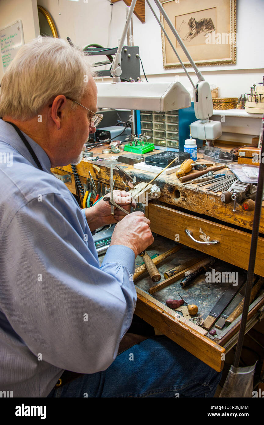 Experienced artisan hi-res stock photography and images - Alamy