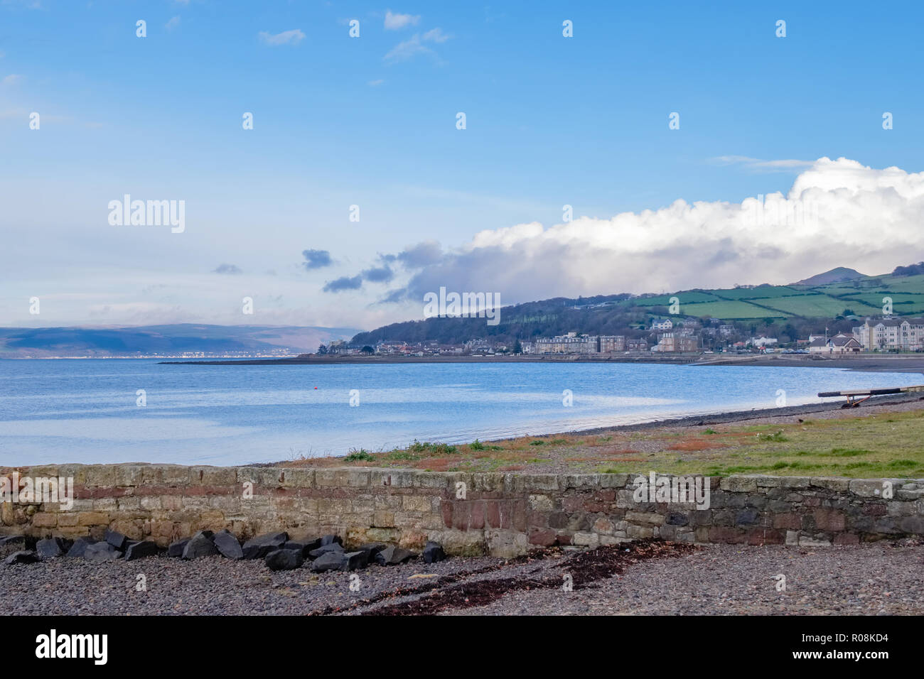 Knock bay hi-res stock photography and images - Alamy
