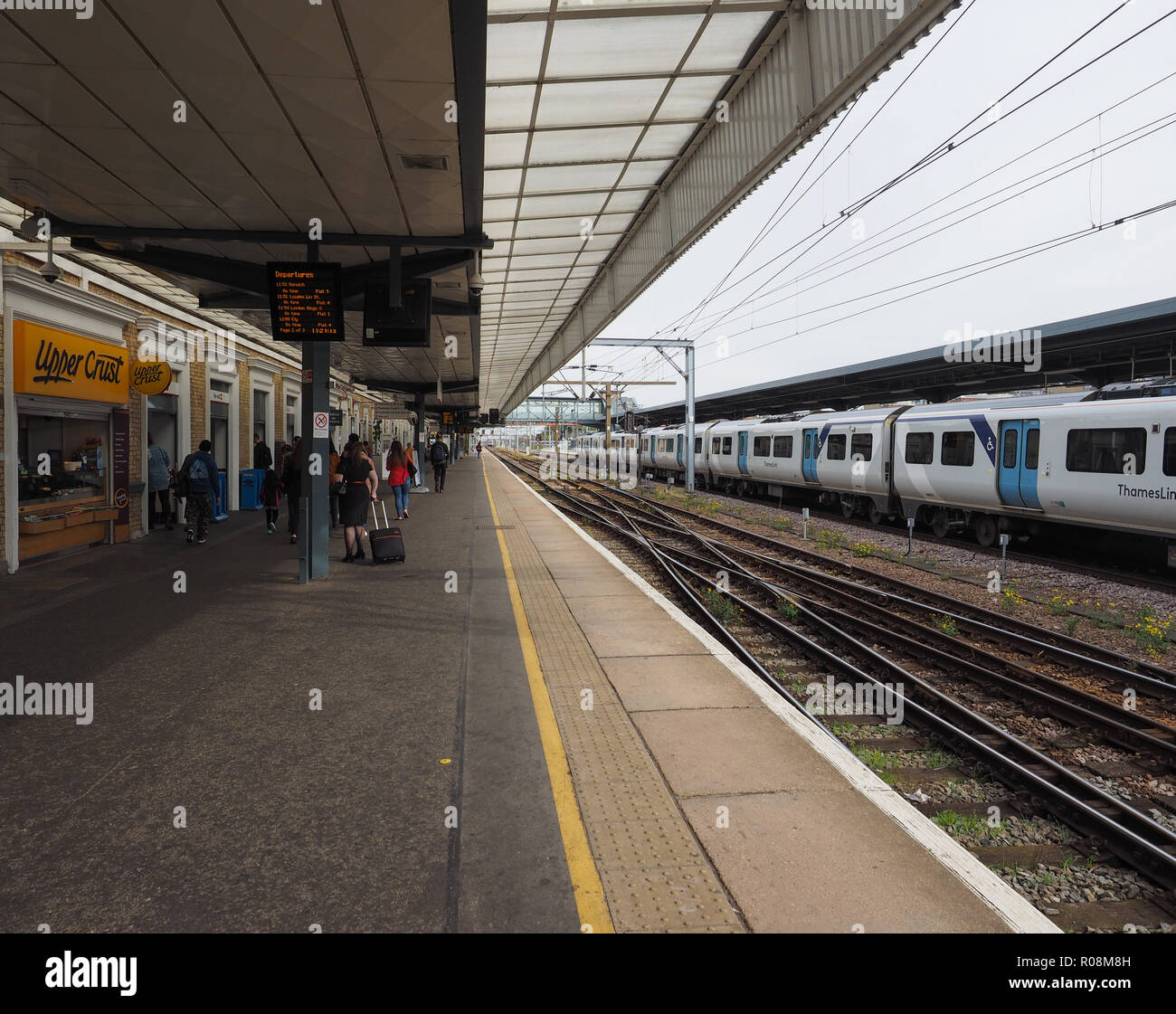 CAMBRIDGE, UK - CIRCA OCTOBER 2018: Train at Cambridge railway station ...