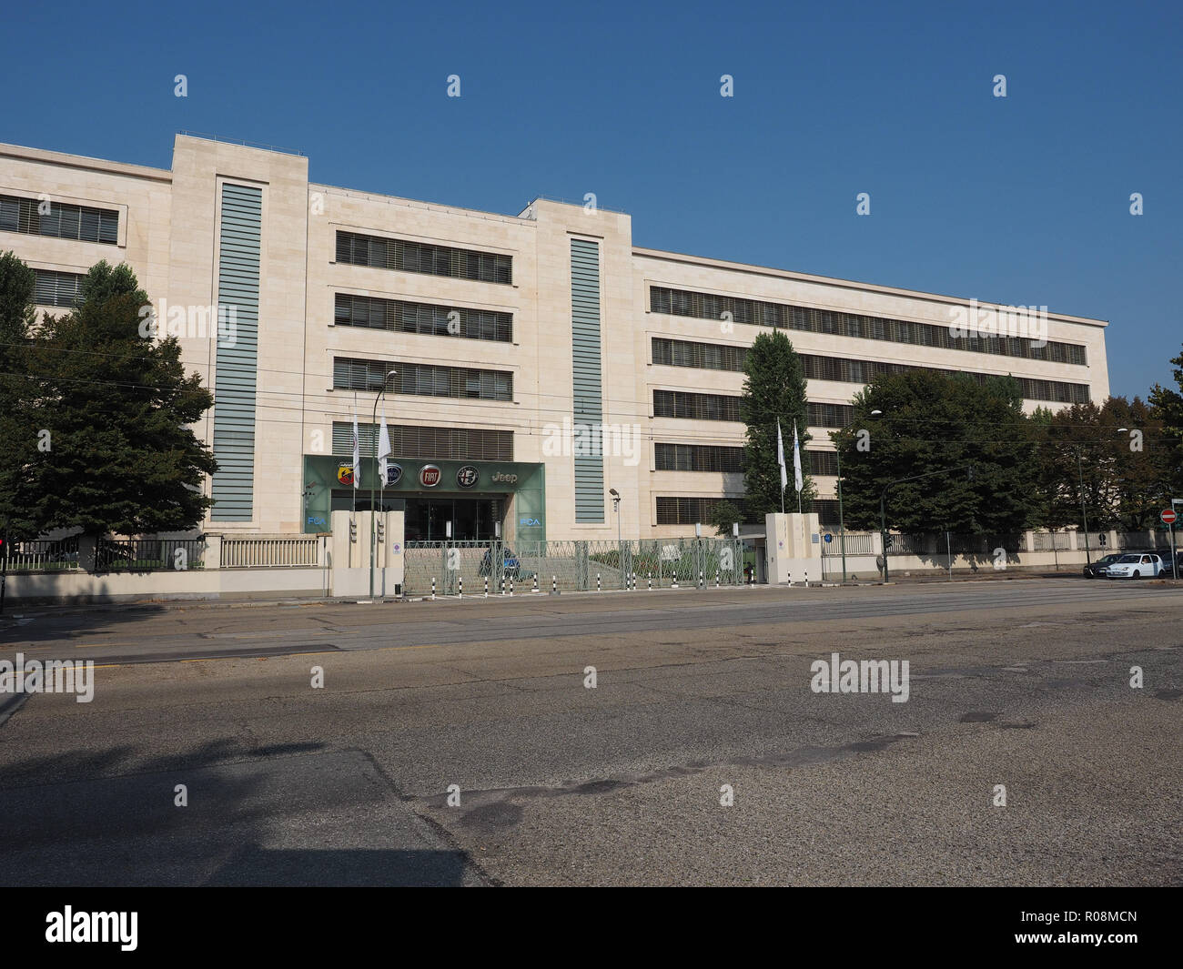 Mirafiori factory hi-res stock photography and images - Alamy