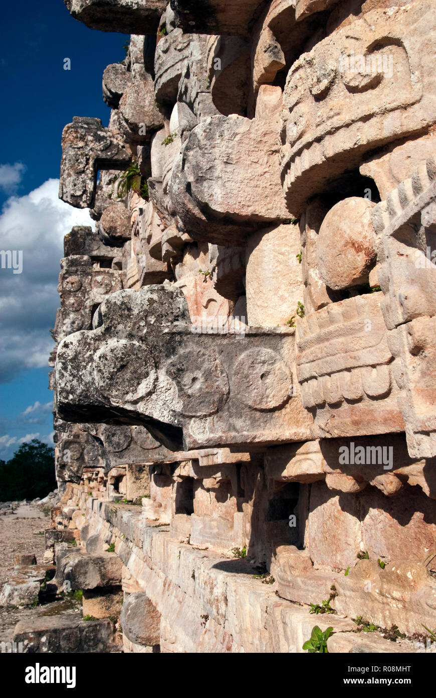 Mayan glyph hi-res stock photography and images - Alamy