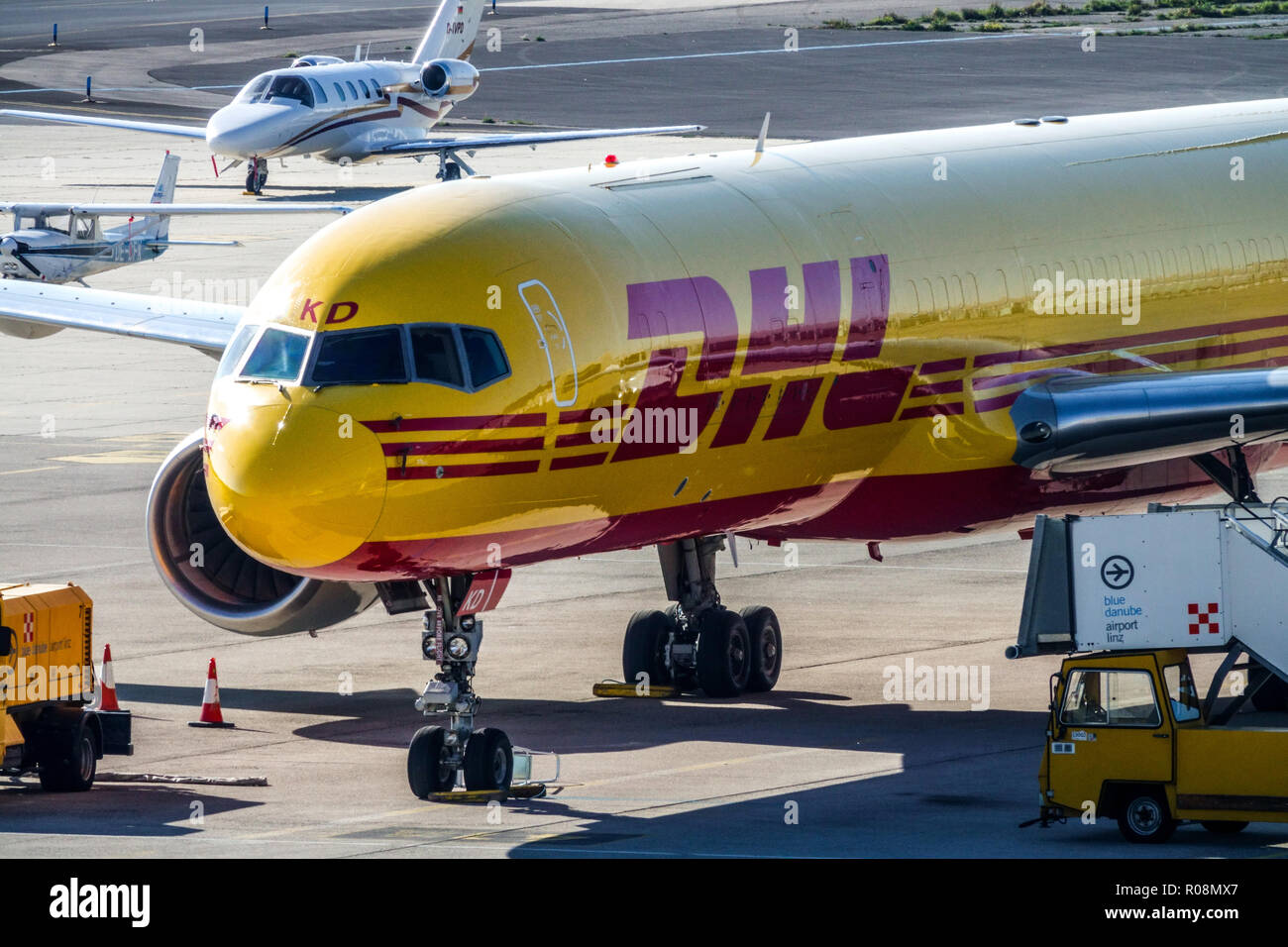 Dhl plane hi-res stock photography and images - Alamy