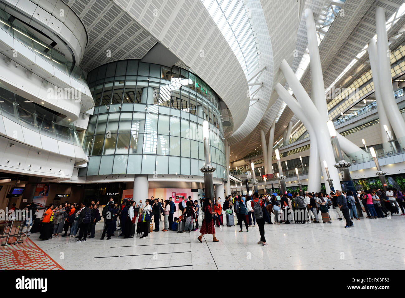 Kowloon station development hi-res stock photography and images - Alamy