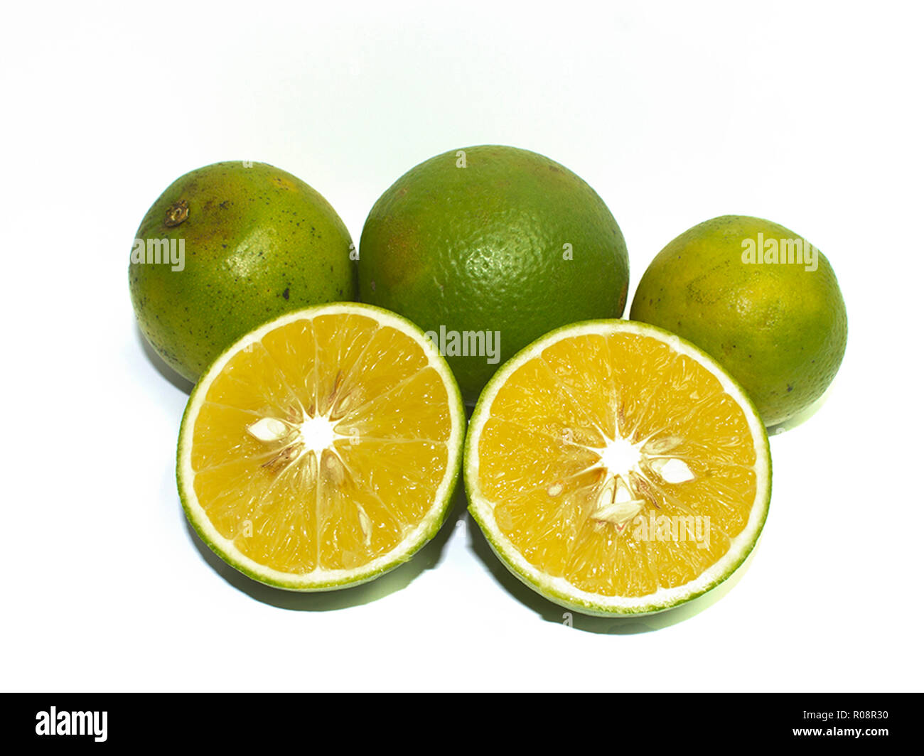 Yellow oranges hi-res stock photography and images - Alamy