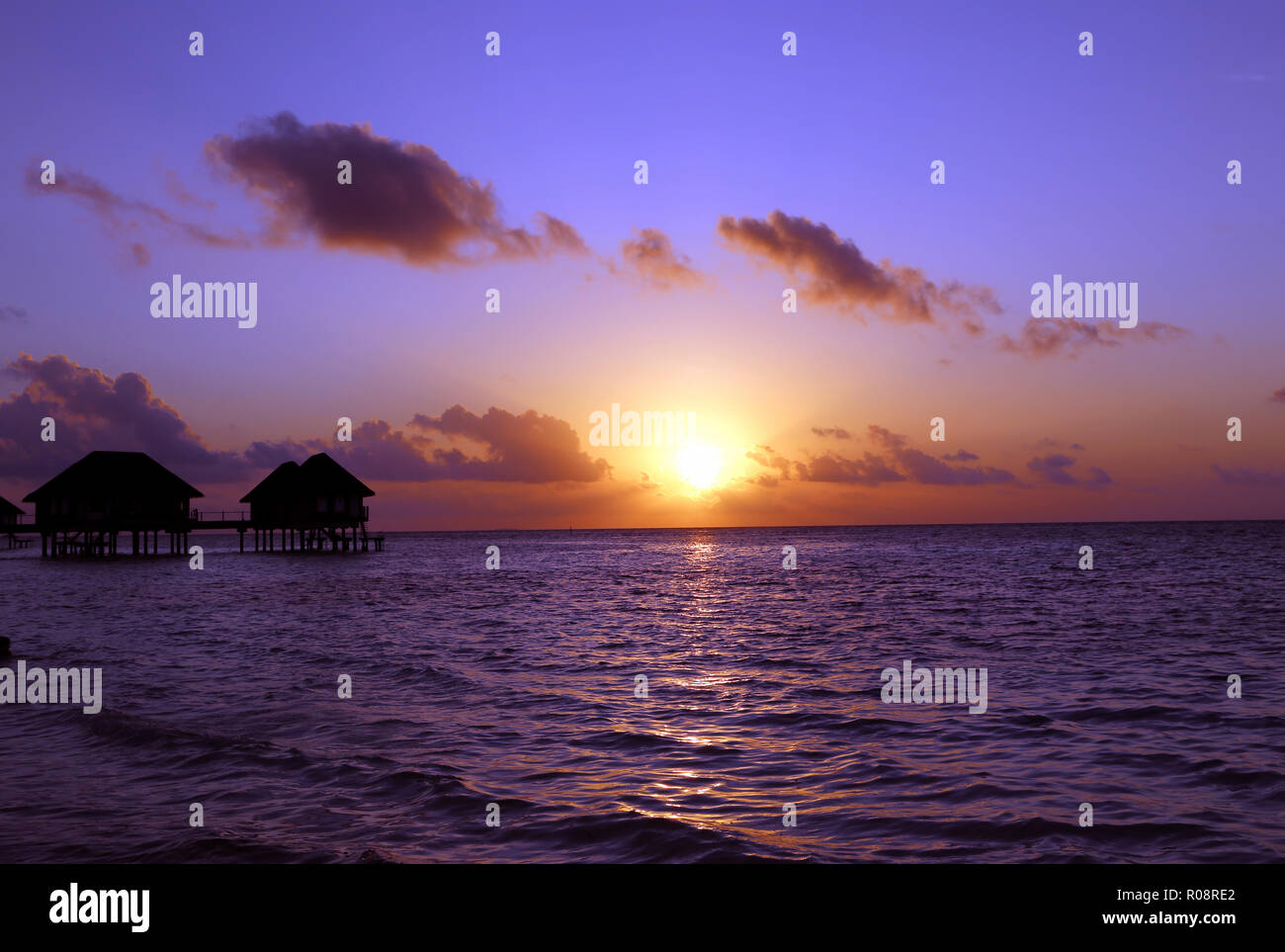 Horizon over the indian ocean hi-res stock photography and images - Alamy