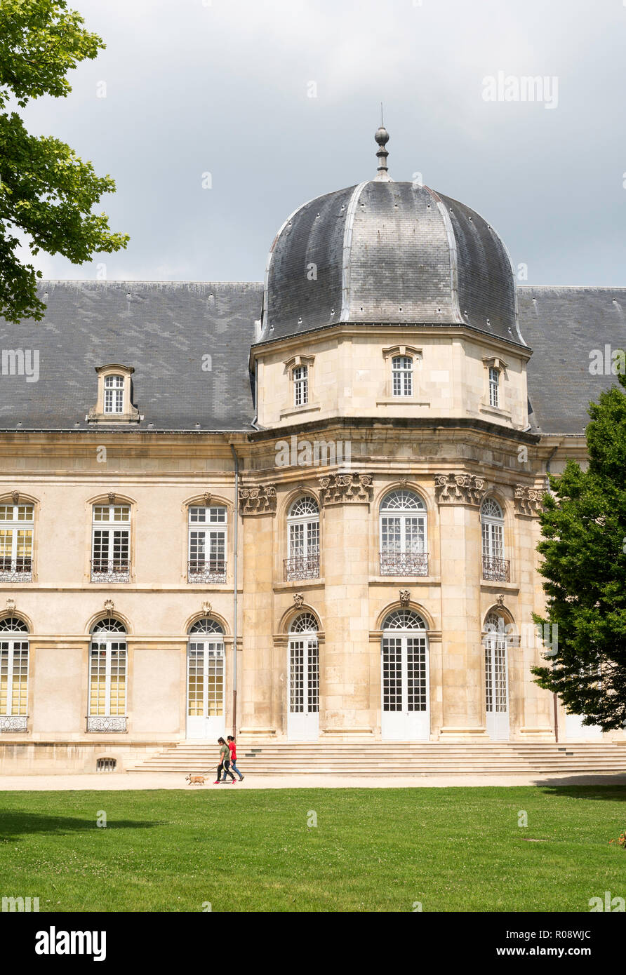 Toul hi-res stock photography and images - Alamy