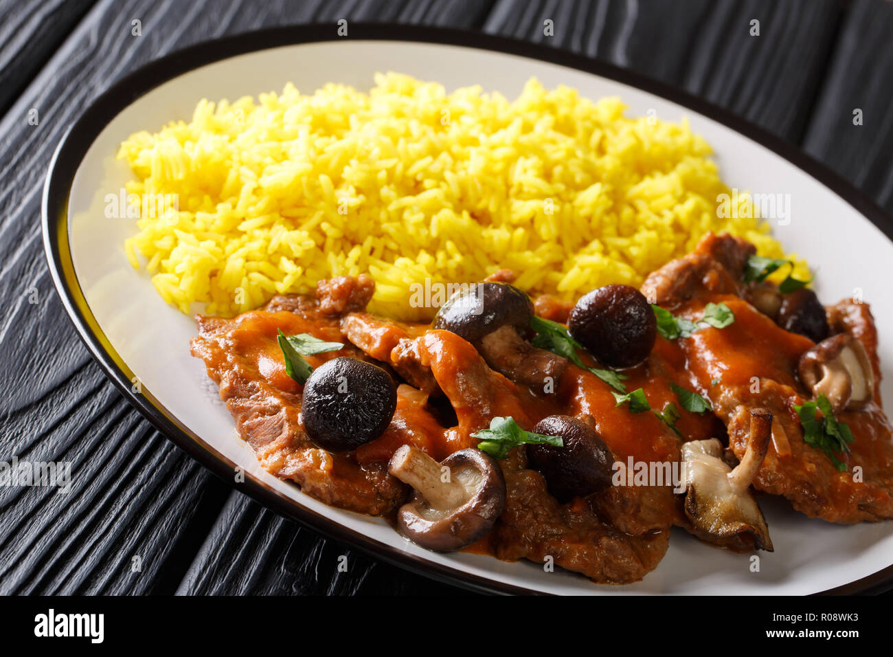 Beef fricassee hi-res stock photography and images - Alamy