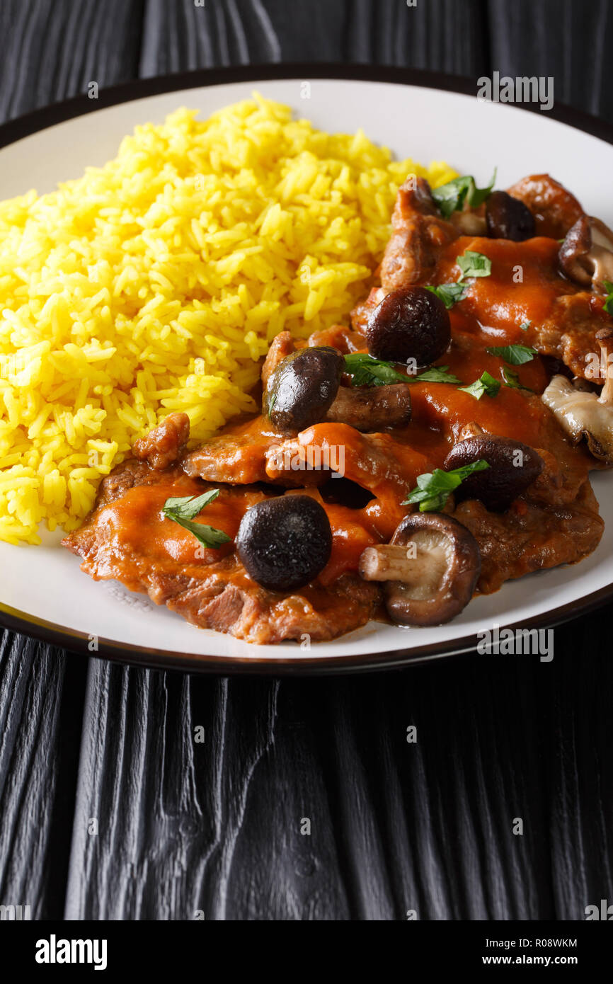 Beef fricassee hi-res stock photography and images - Alamy