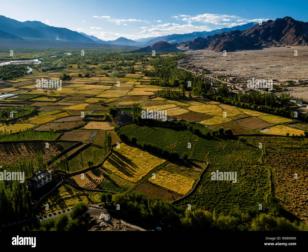 Irrigated farmland hi-res stock photography and images - Alamy
