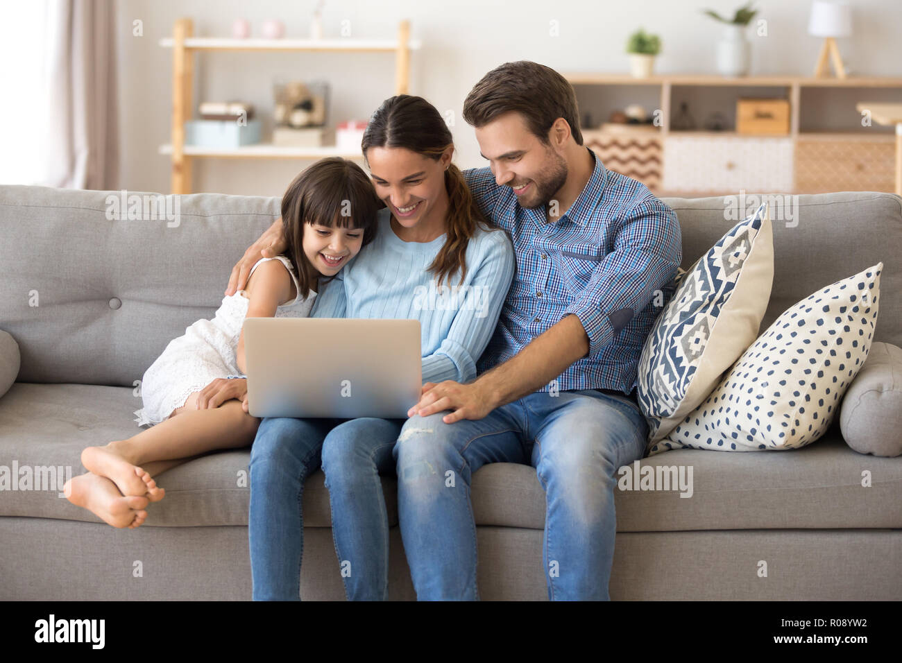Child surfing the internet hi-res stock photography and images - Alamy