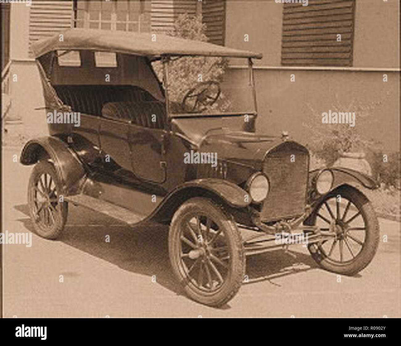 vintage and antique car photograph Stock Photo - Alamy