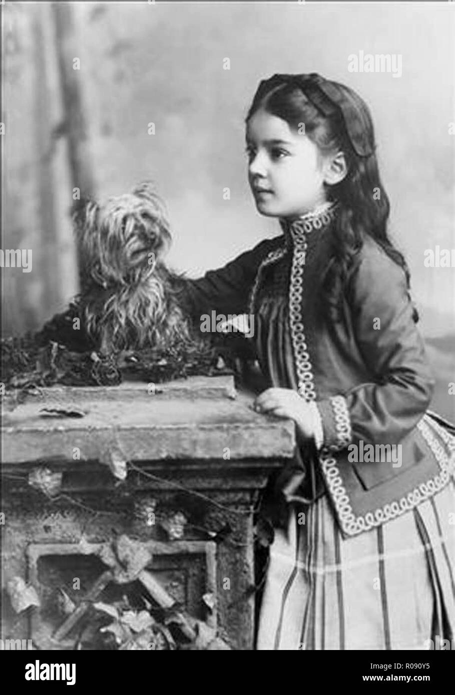 a antique historical family and children themed photo Stock Photo - Alamy