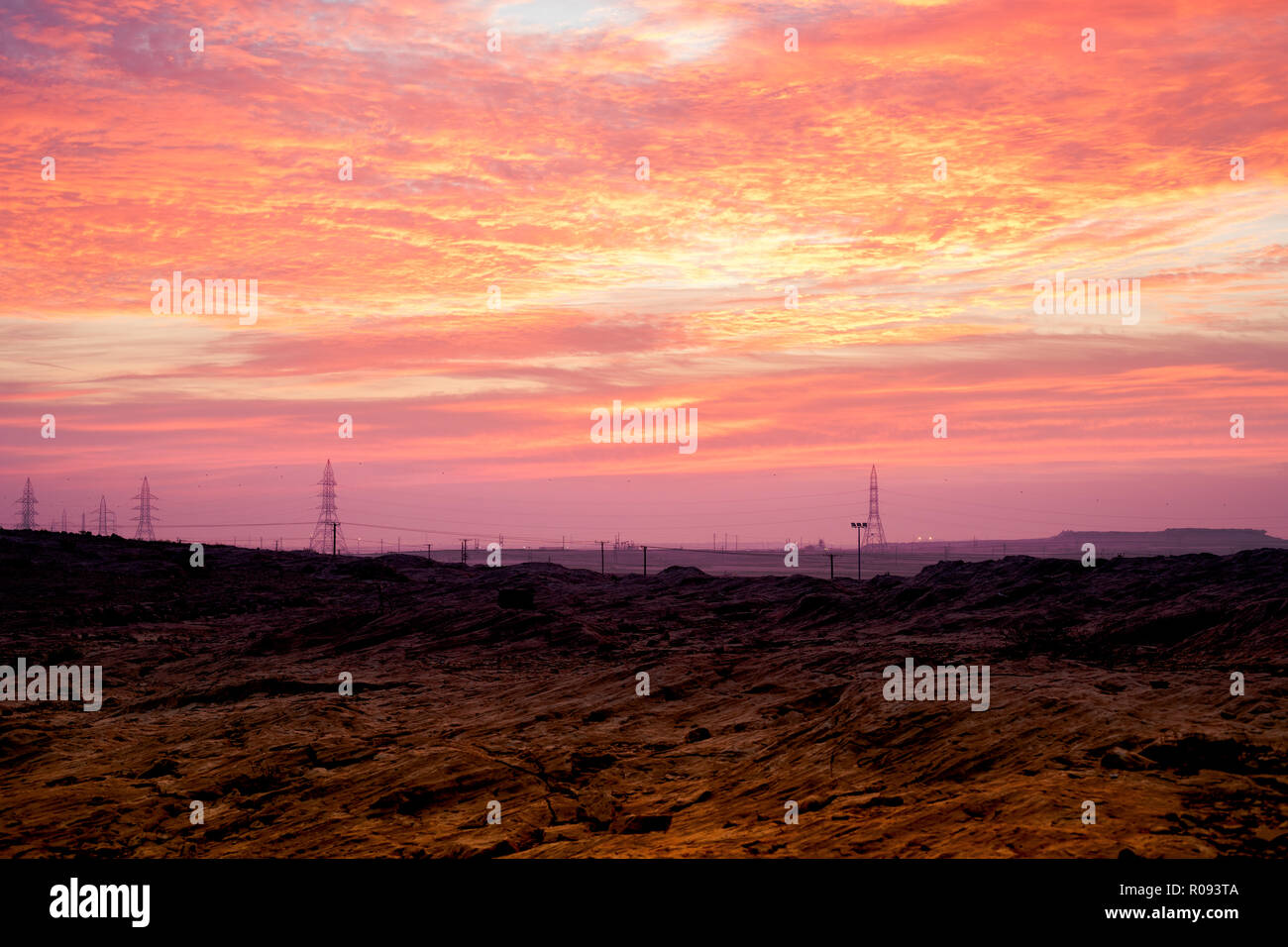 Beautiful sunrise in bahrain desert hi-res stock photography and images ...