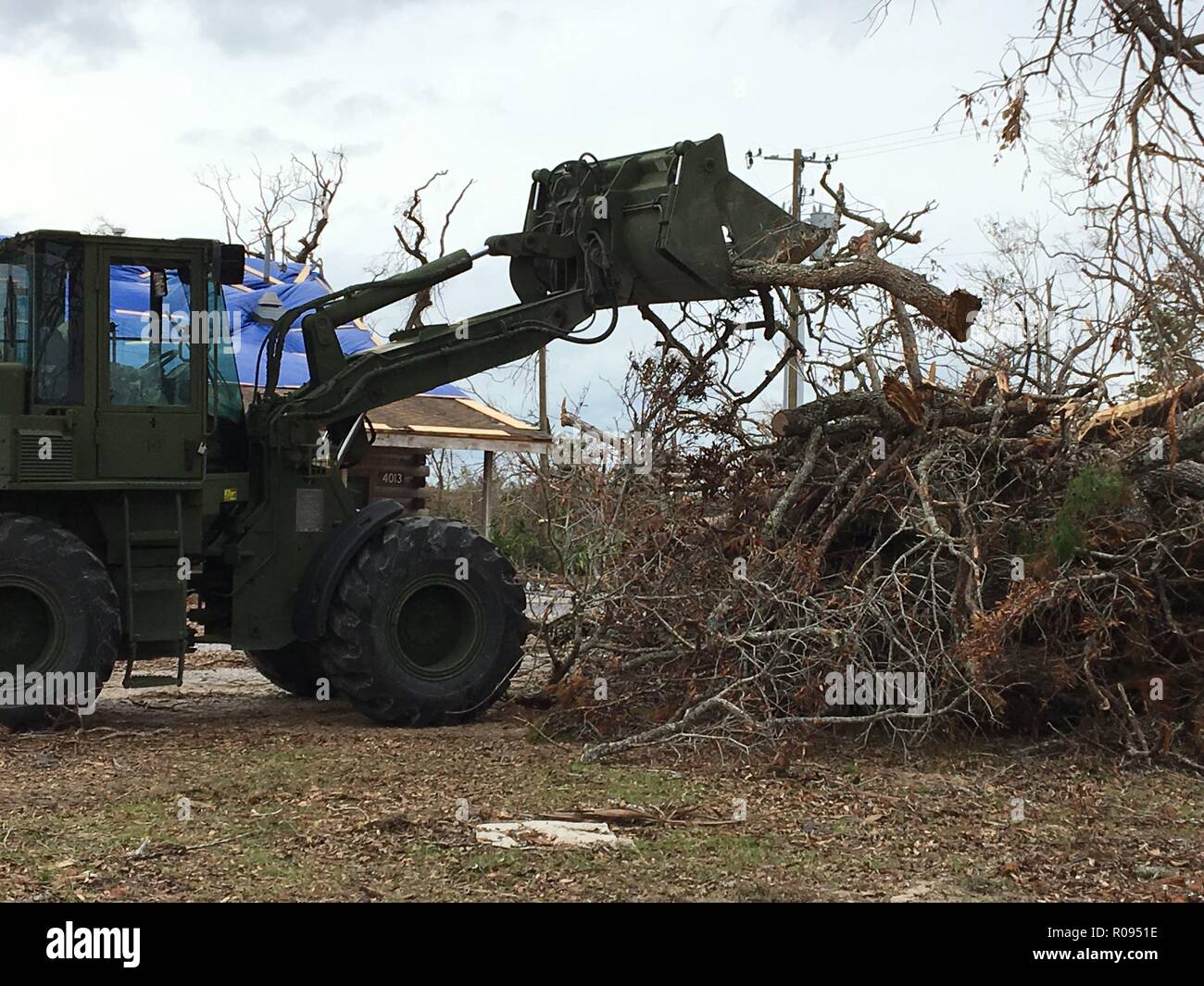 Mobiledistrict hi-res stock photography and images - Alamy