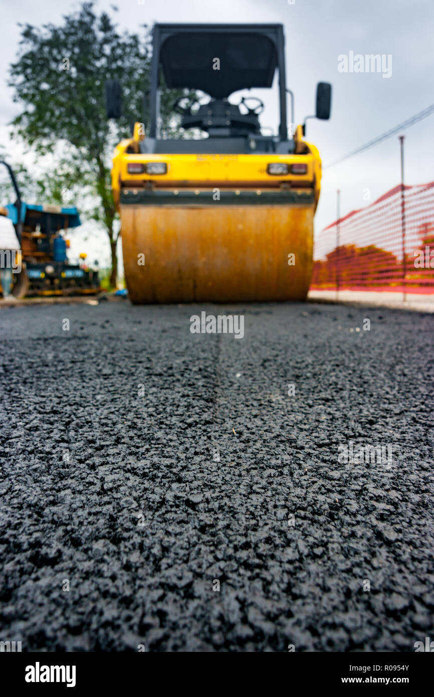 Road Roller Front View High Resolution Stock Photography and Images - Alamy
