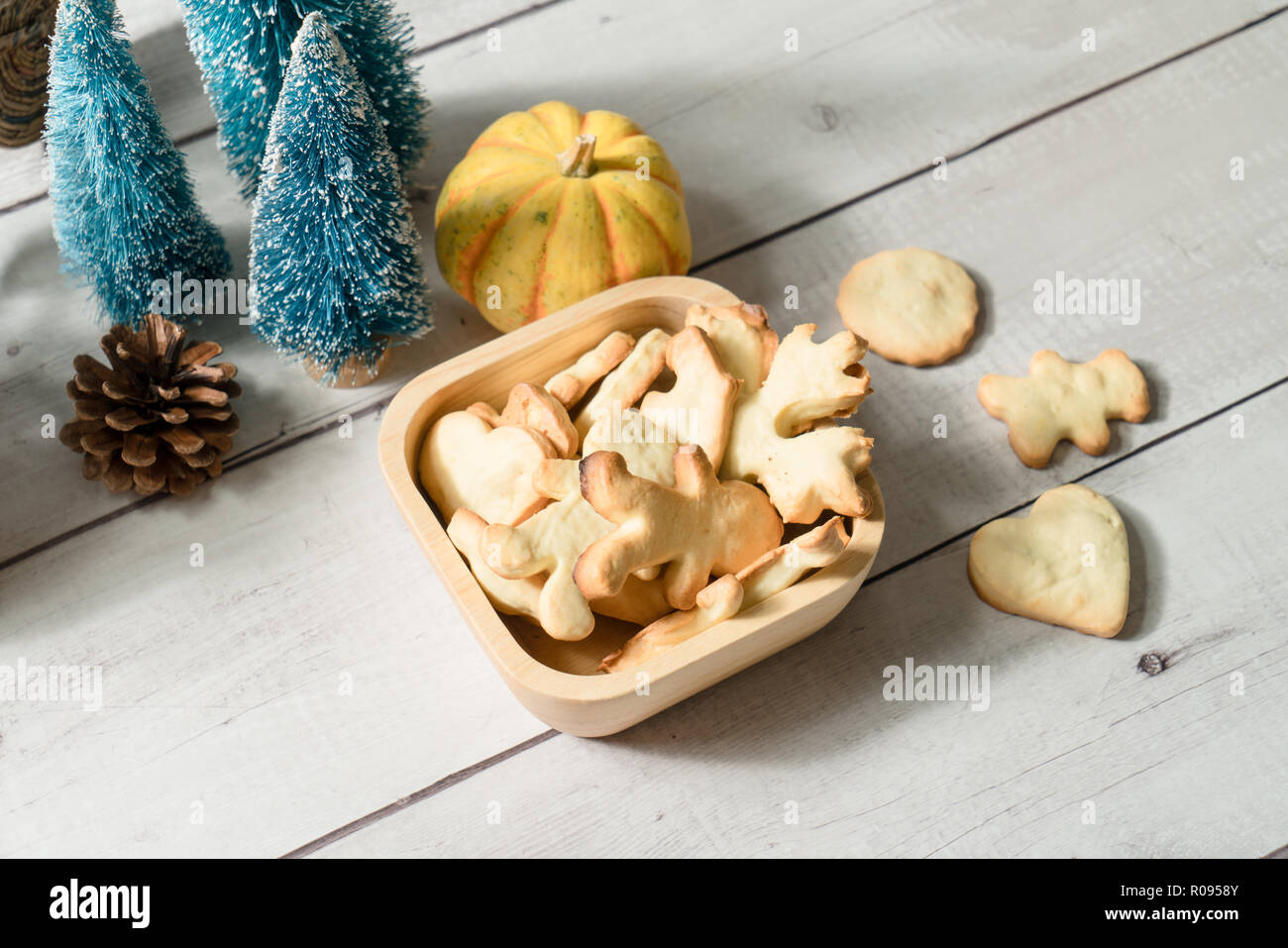 Hand made cookies hi-res stock photography and images - Alamy