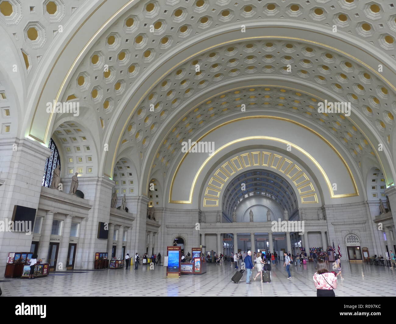 UNION STATION, WASHINGTON,D.C. Main hall. Photo: Tony Gale Stock Photo ...