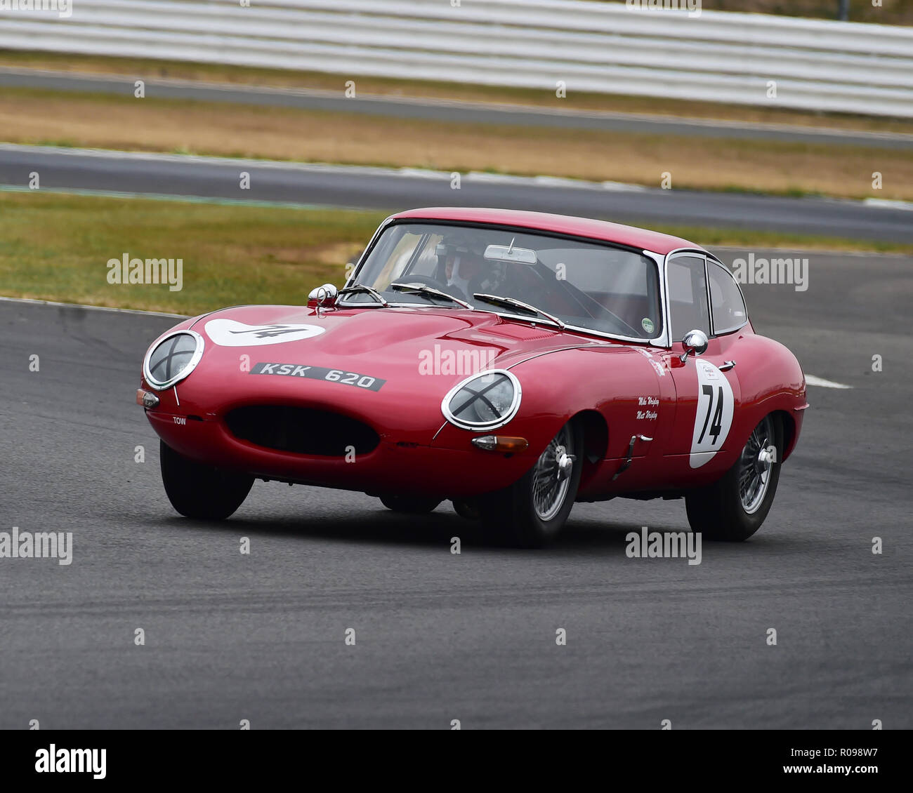 Mike Wrigley, Paul Pochciol, Jaguar E-Type, Royal Automobile Club ...