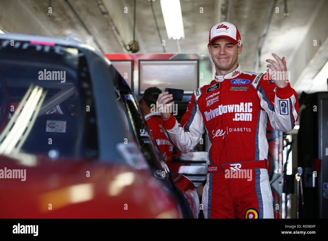 Ft. Worth, Texas, USA. 2nd Nov, 2018. Ryan Reed (16) hangs out in the ...