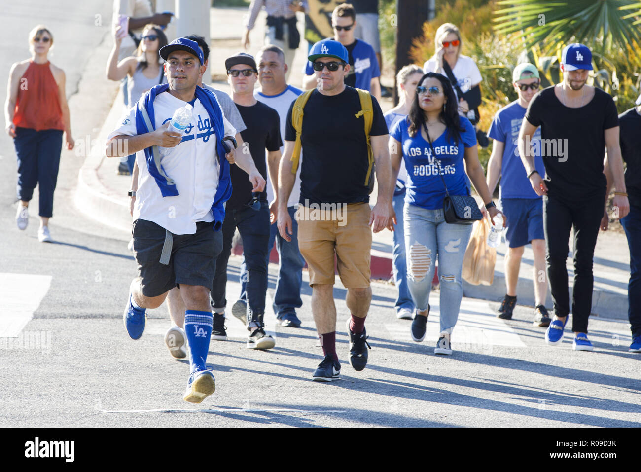 Dodger stadium fans hi-res stock photography and images - Alamy