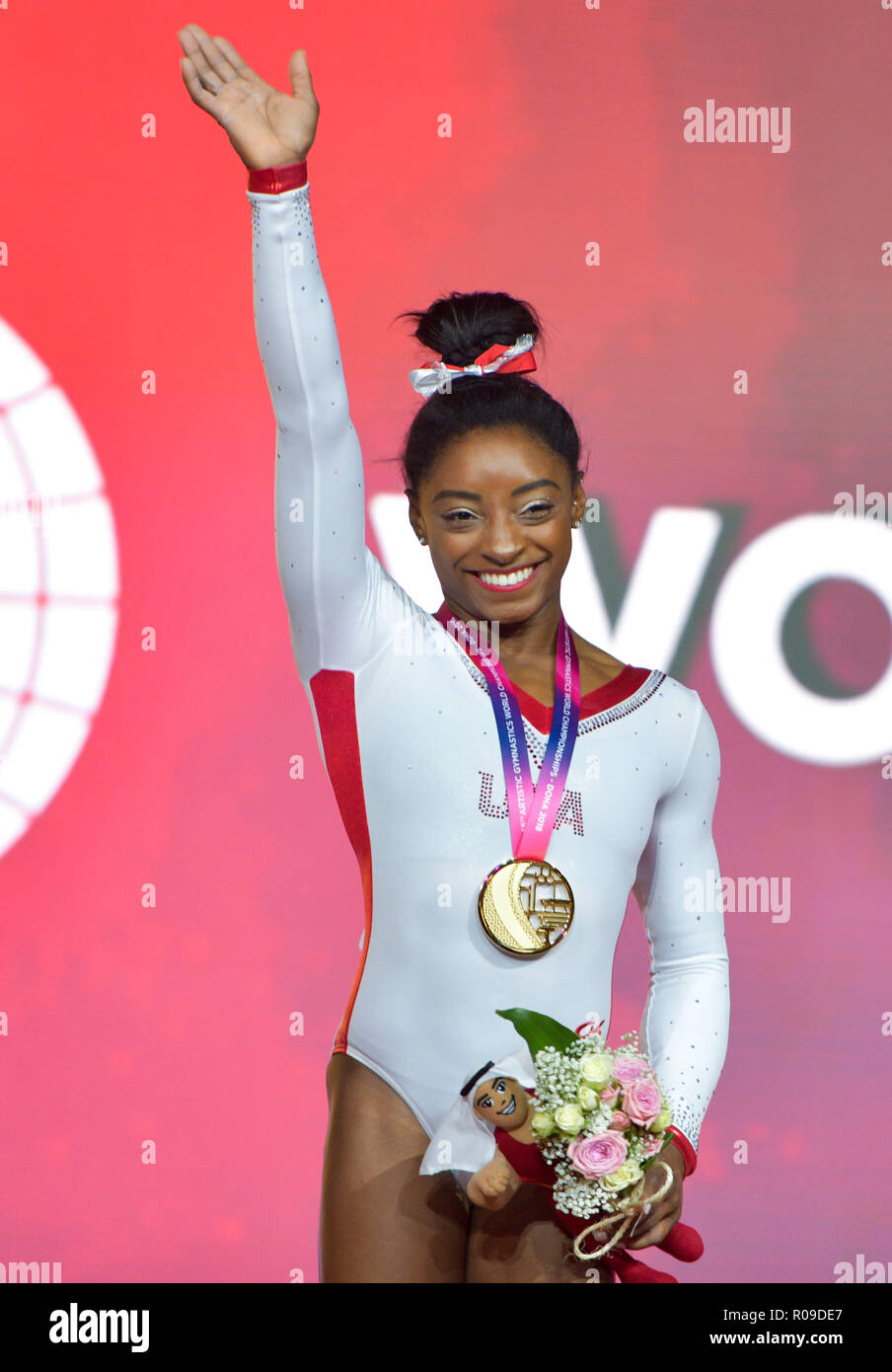 Doha Qatar 2nd Nov 2018 Simone Biles Of The United States Poses On