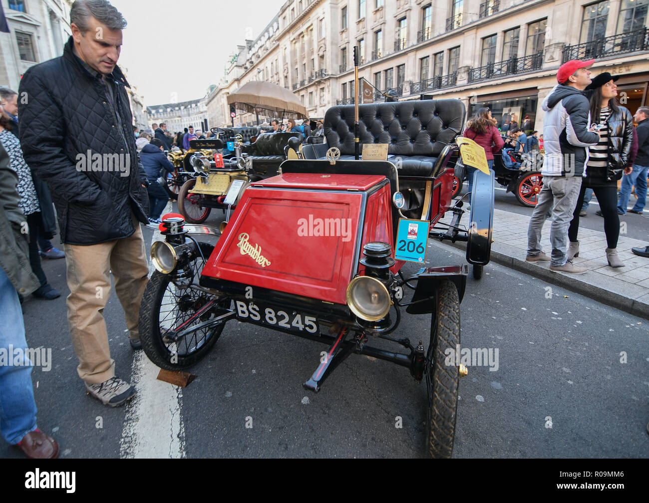Harrods fire hi-res stock photography and images - Alamy