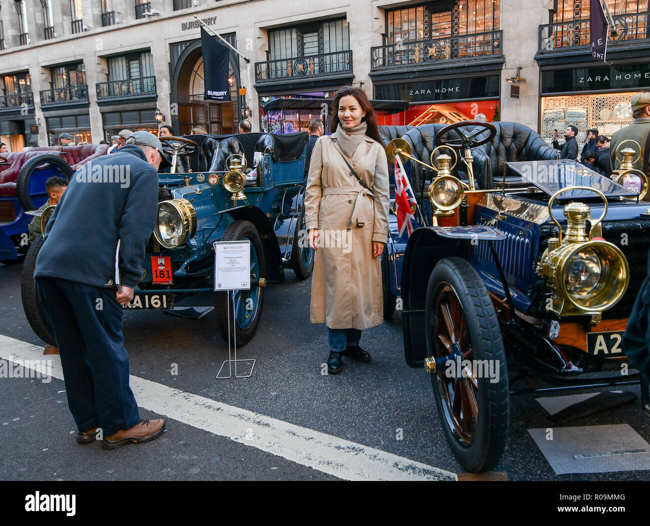 Harrods fire hi-res stock photography and images - Alamy