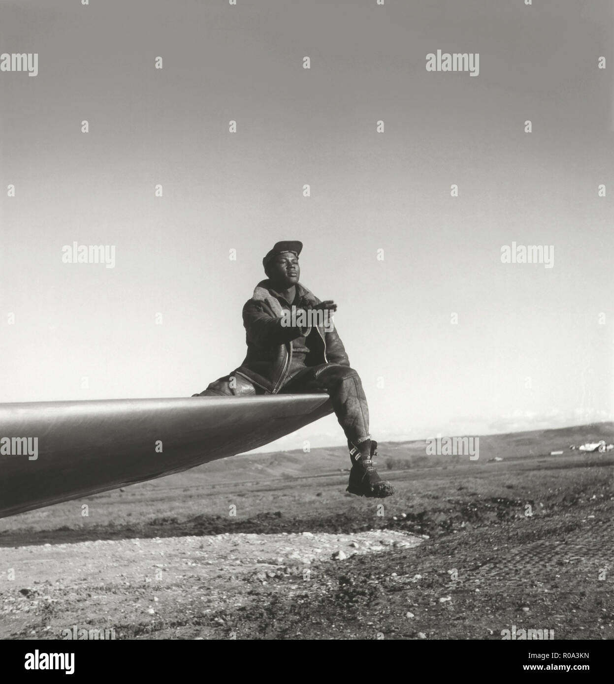Ground Crewman of the Red-Tailed Mustangs, 332nd Fighter Pilot Squadron ...