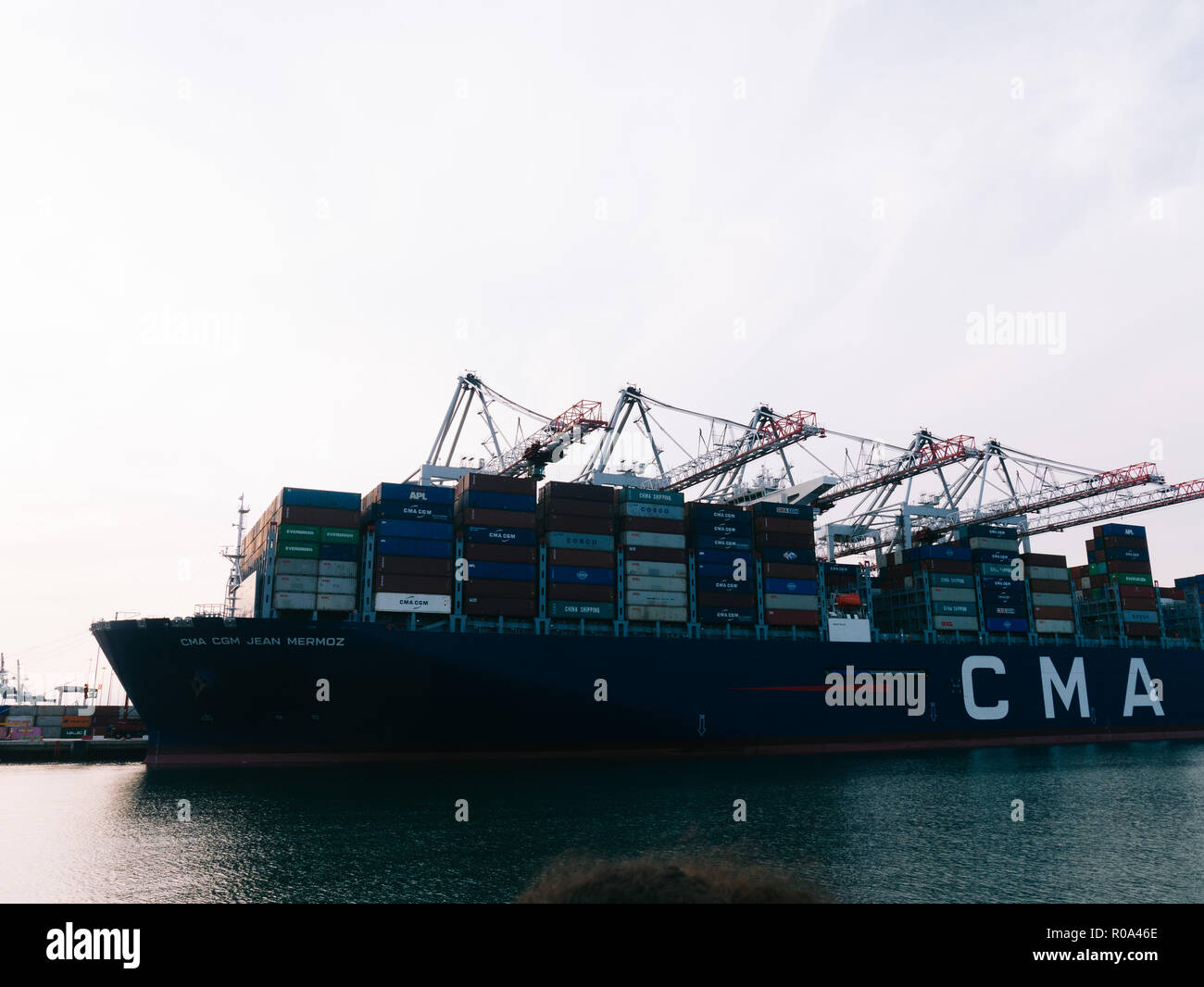 Cargo dock hi-res stock photography and images - Alamy