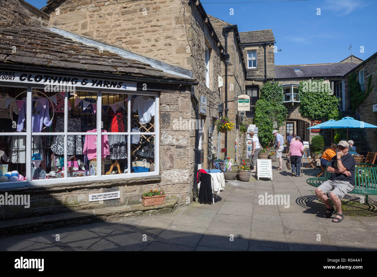 Pateley bridge high street hi-res stock photography and images - Alamy