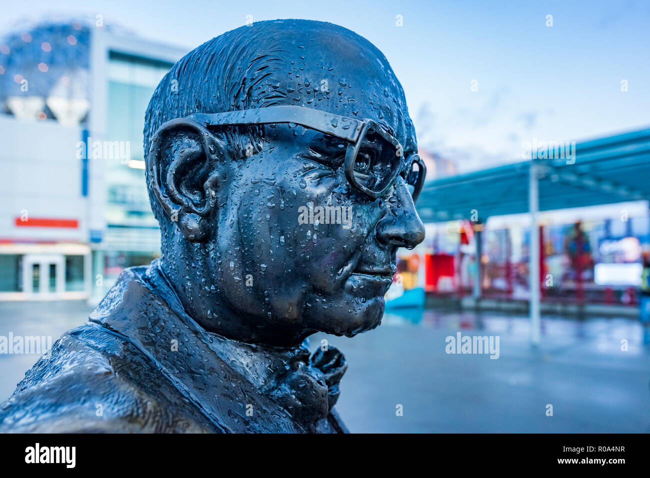 Ernest mcculloch hi-res stock photography and images - Alamy