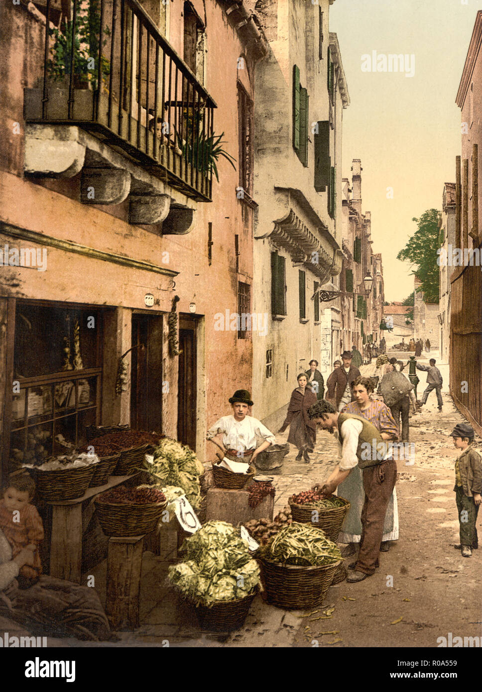 Food market italy 1900 hi-res stock photography and images - Alamy