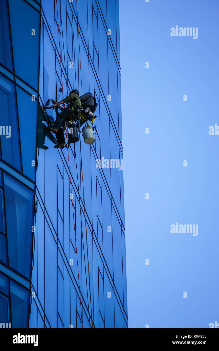 Clean the buildings exterior hi-res stock photography and images - Alamy