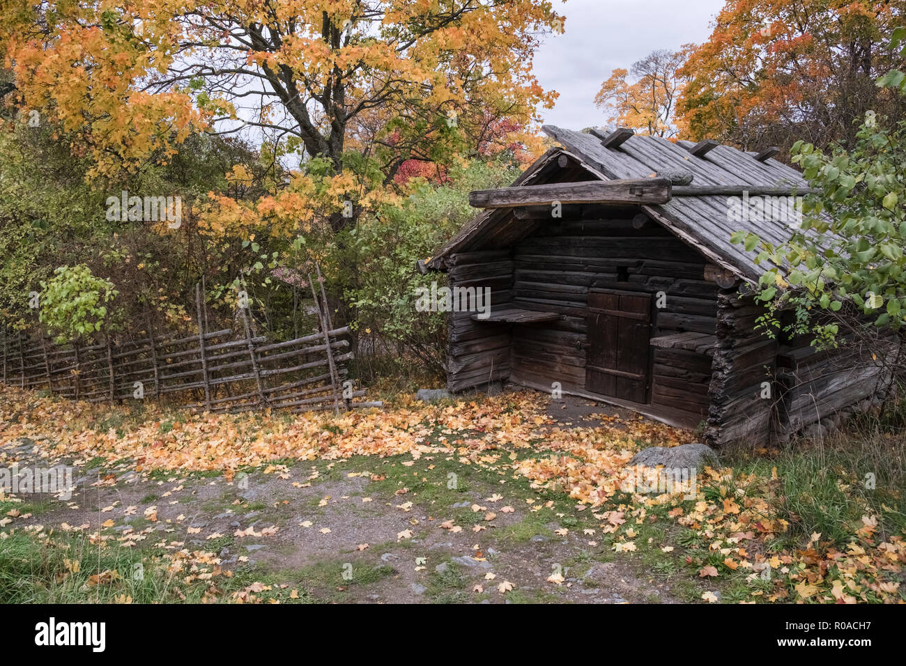 Traditional Wooden Shed High Resolution Stock Photography and Images ...