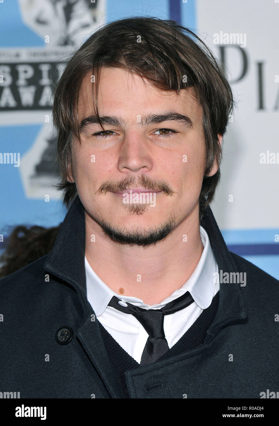Josh Hartnett AT THE ISP - INDEPENDENT SPIRIT AWARDS - on the Beach in ...