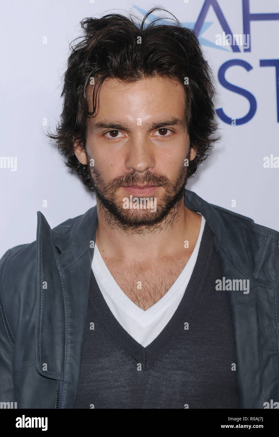 Santiago Cabrera - CHE and Two Lovers Premiere at the Chinese Theatre ...