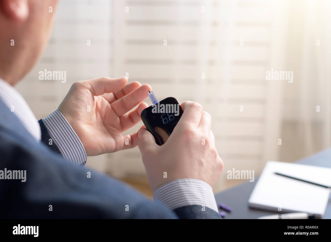 Age measurement hi-res stock photography and images - Alamy