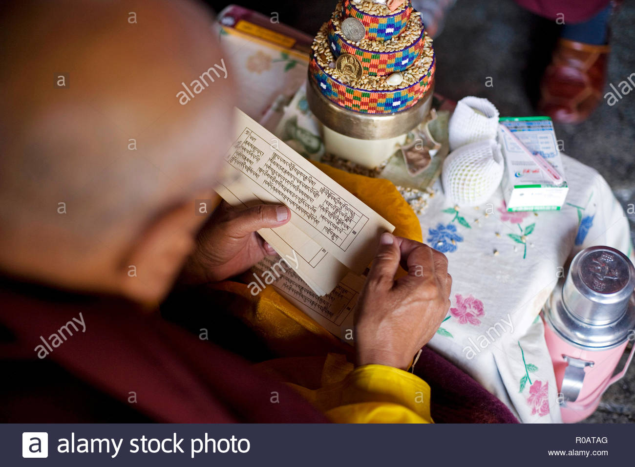 Temple Scroll High Resolution Stock Photography and Images - Alamy