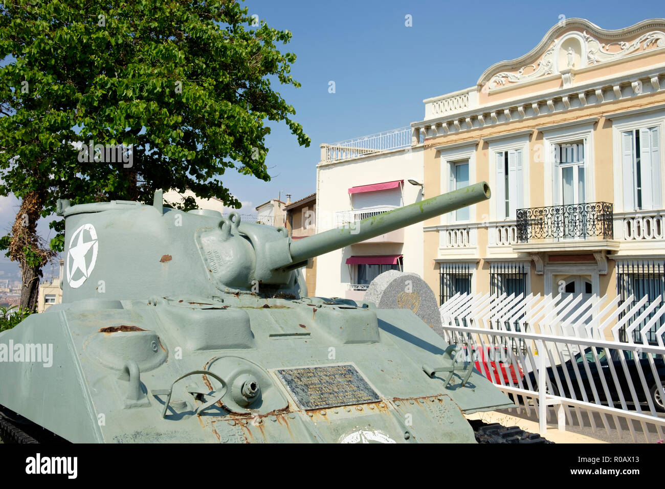 1944 M4 Sherman Tank High Resolution Stock Photography and Images - Alamy