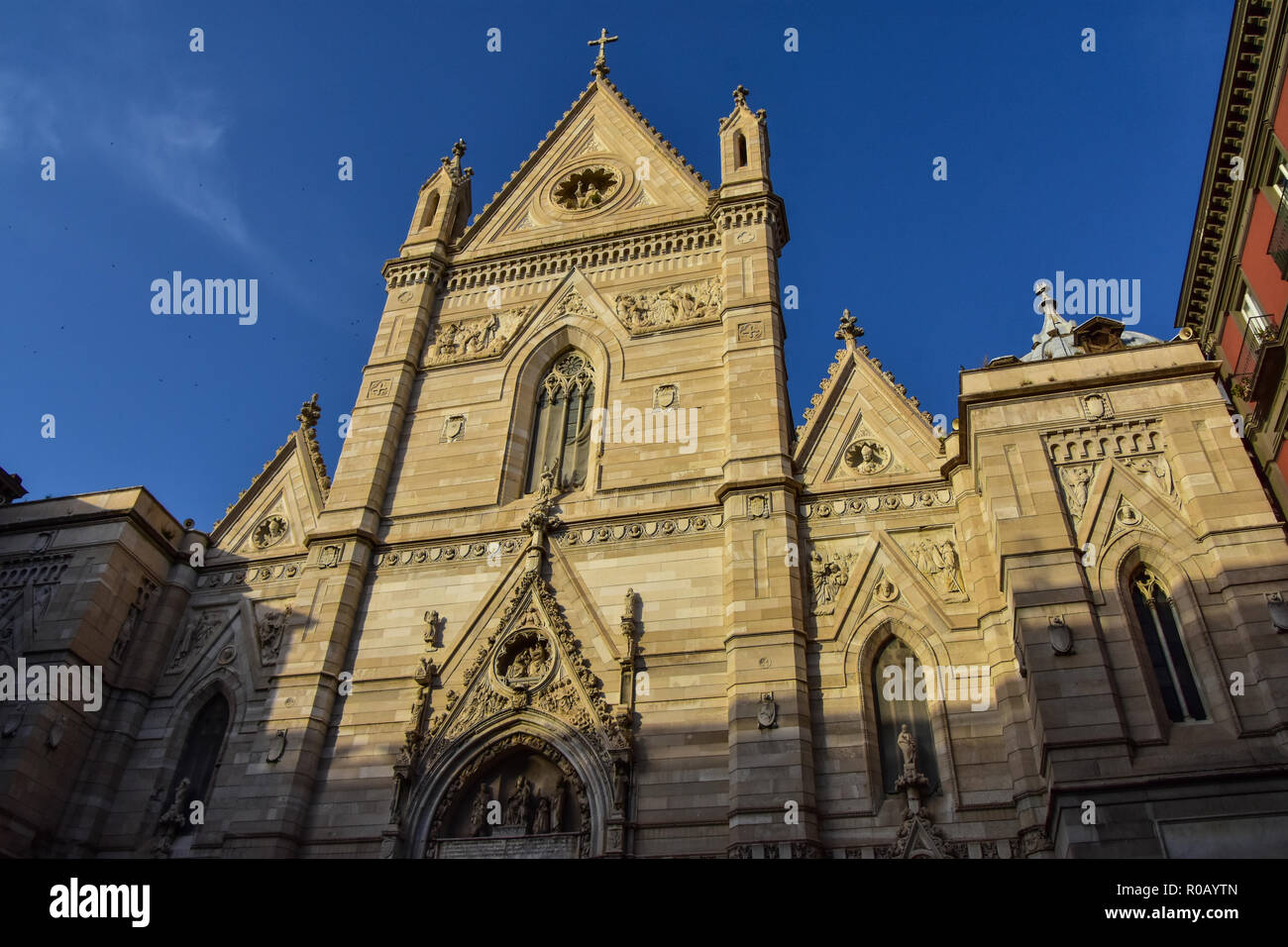 Duomo naples cathedral exterior hi-res stock photography and images - Alamy
