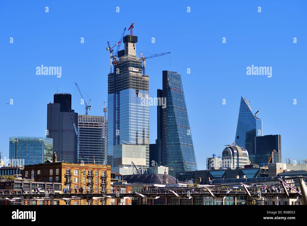 Natwest tower construction hi-res stock photography and images - Alamy