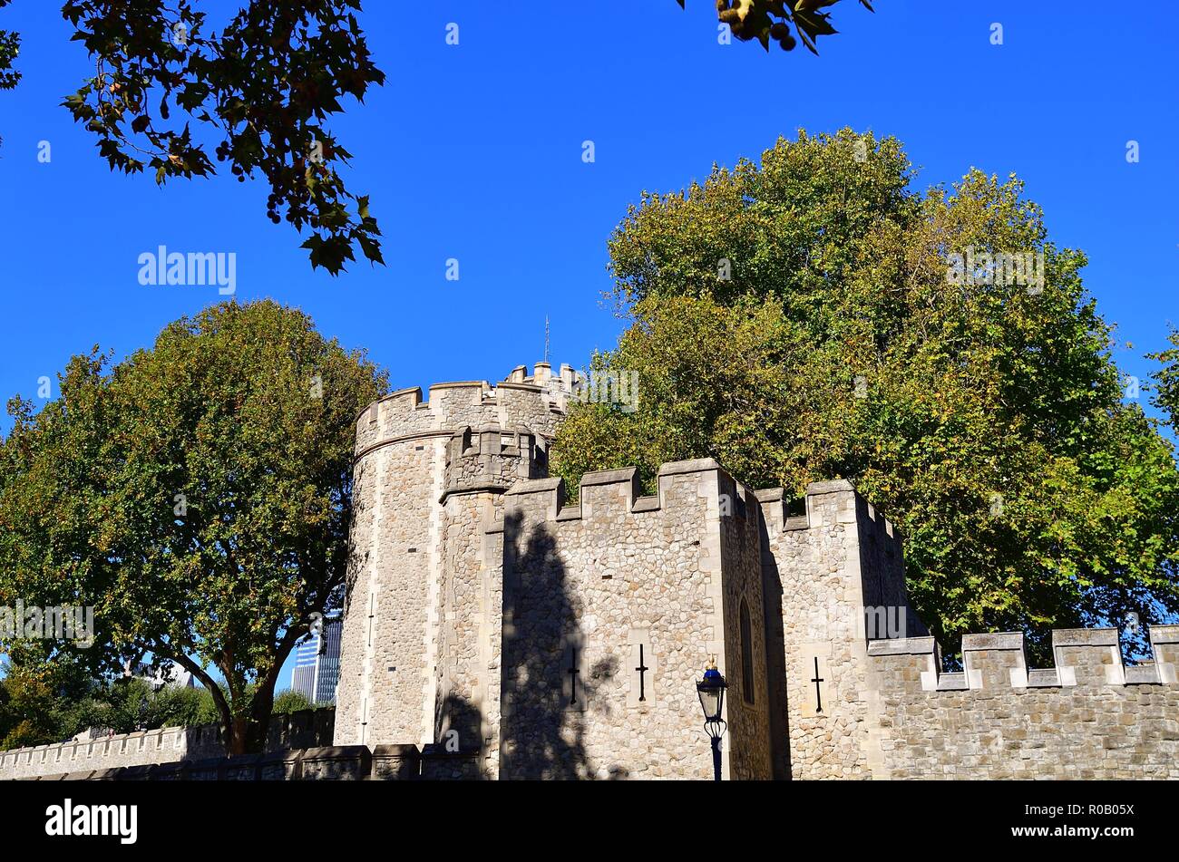 London, England, United Kingdom. Outer wall along the River Thames at ...