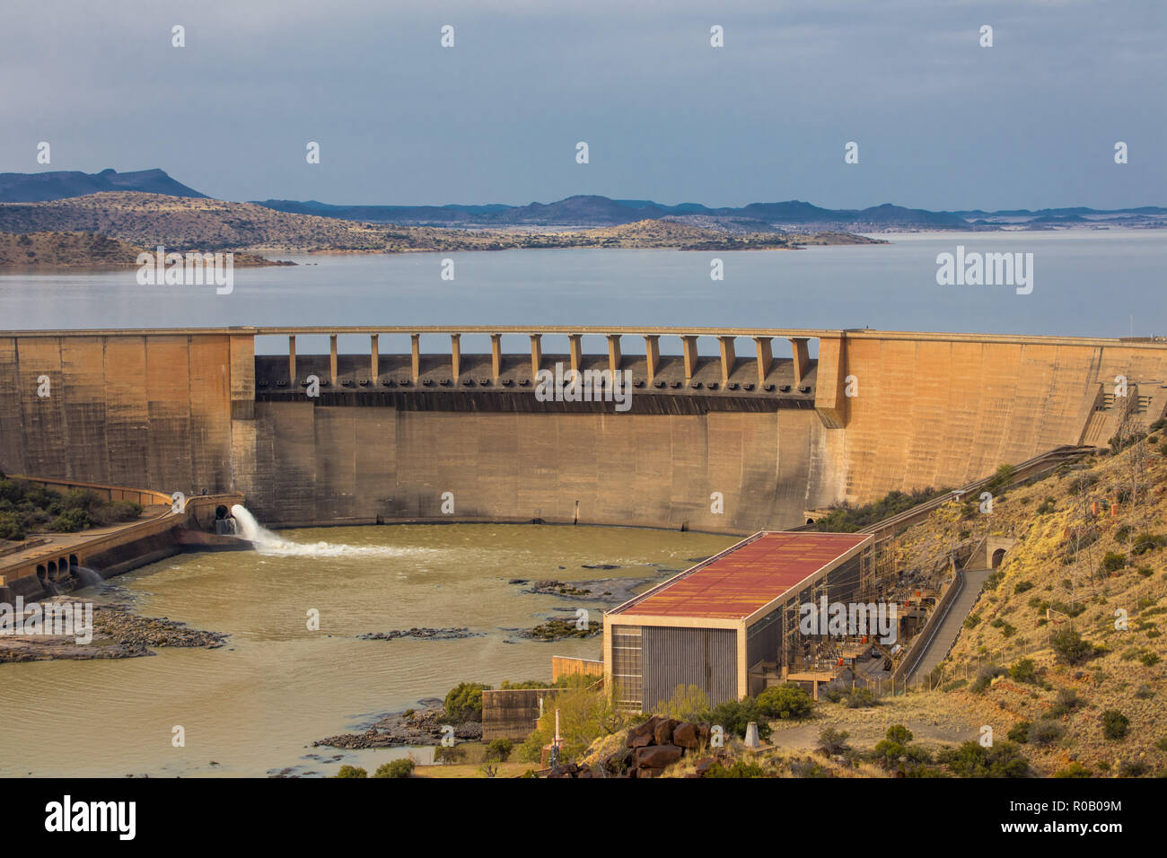 Gariep dam on the Orange river, South Africa Stock Photo - Alamy
