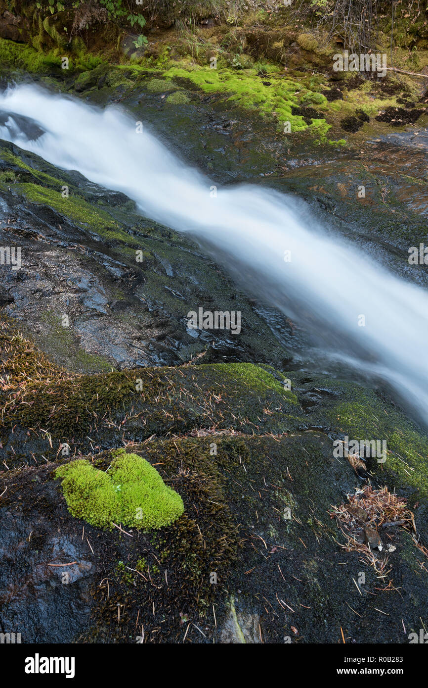 Oregons cascade mountains hi-res stock photography and images - Alamy